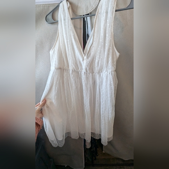 SHEIN | Tops | Sheen White Polka Dot Flowy Top | Poshmark